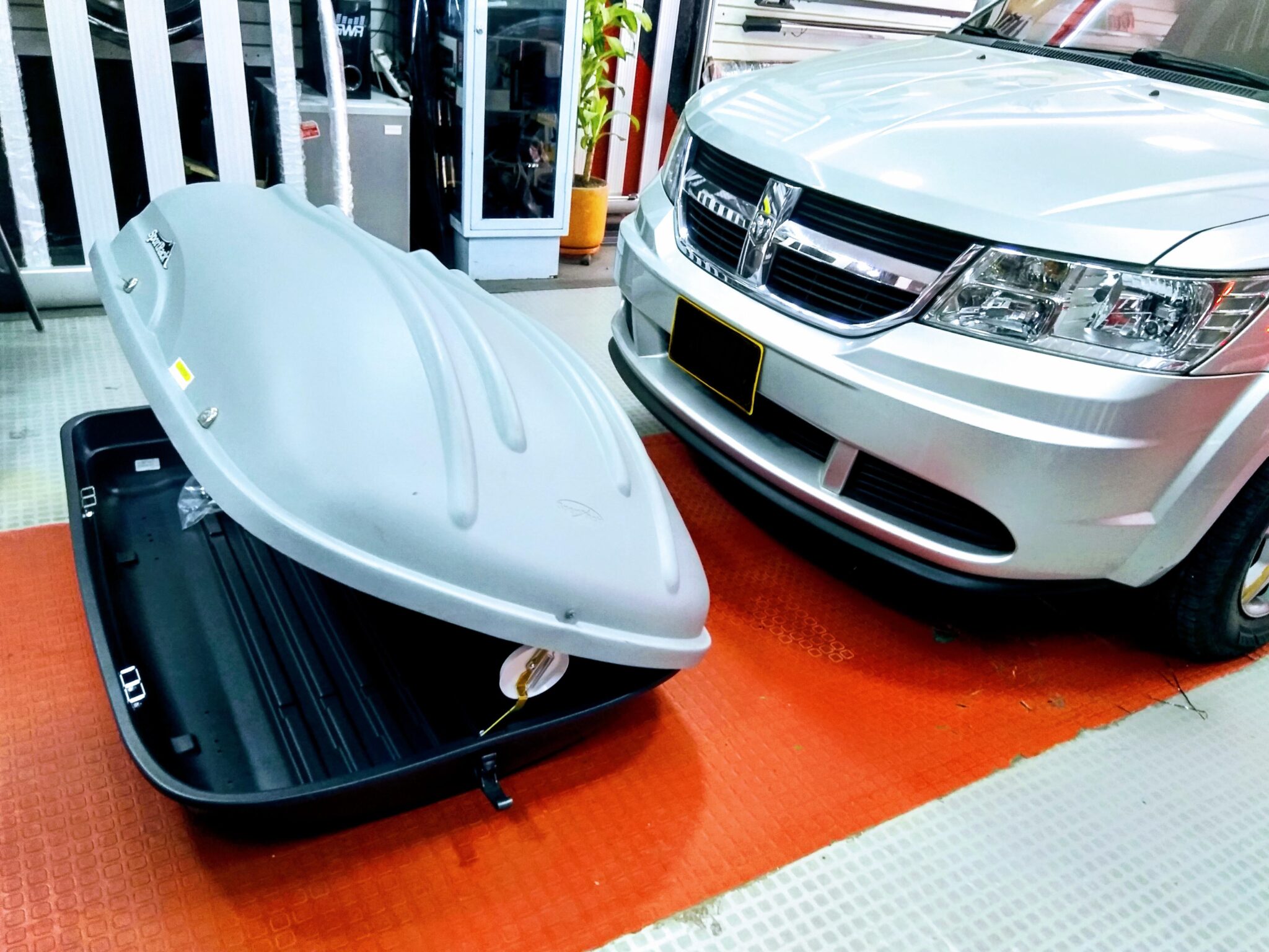 Portaequipaje de techo tipo Thule para tu auto y camioneta - Para tu ...