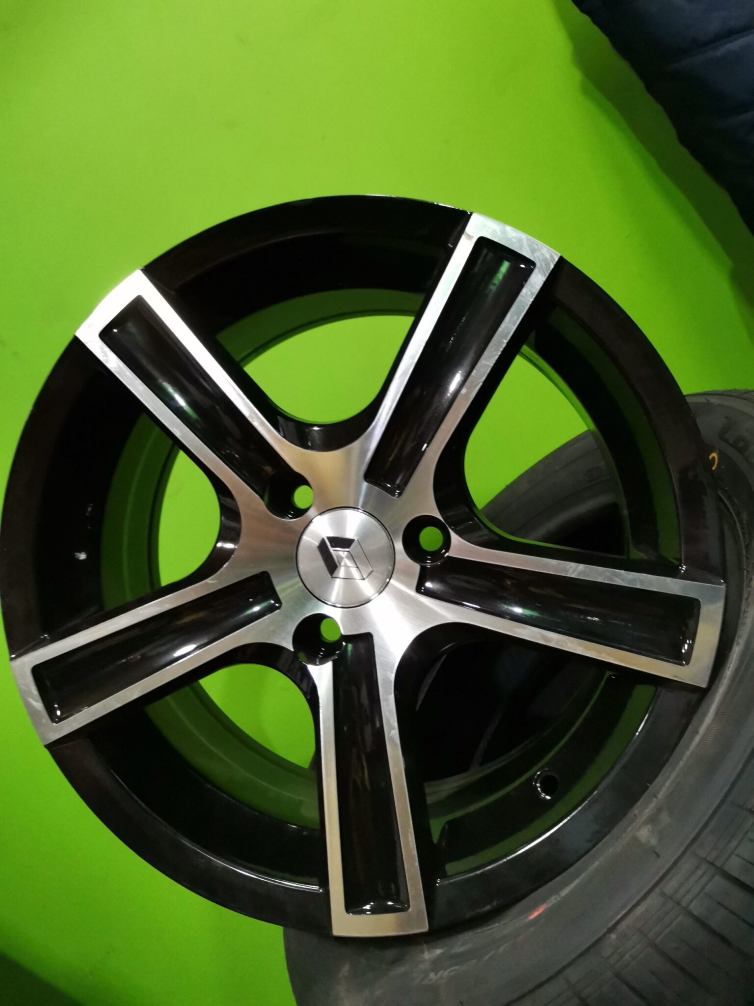 RIN 15 - Para tu carro