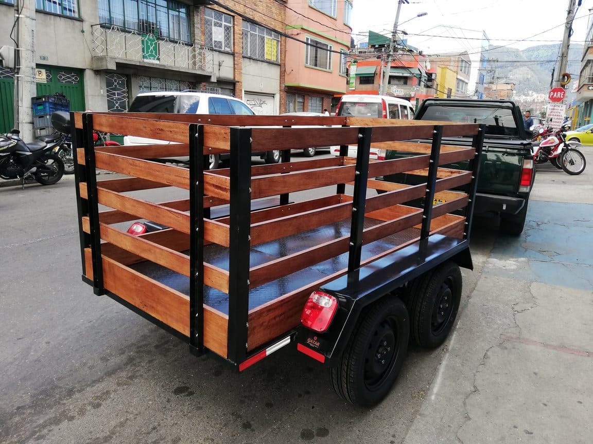 Remolques en estacas de madera doble eje - Para tu carro
