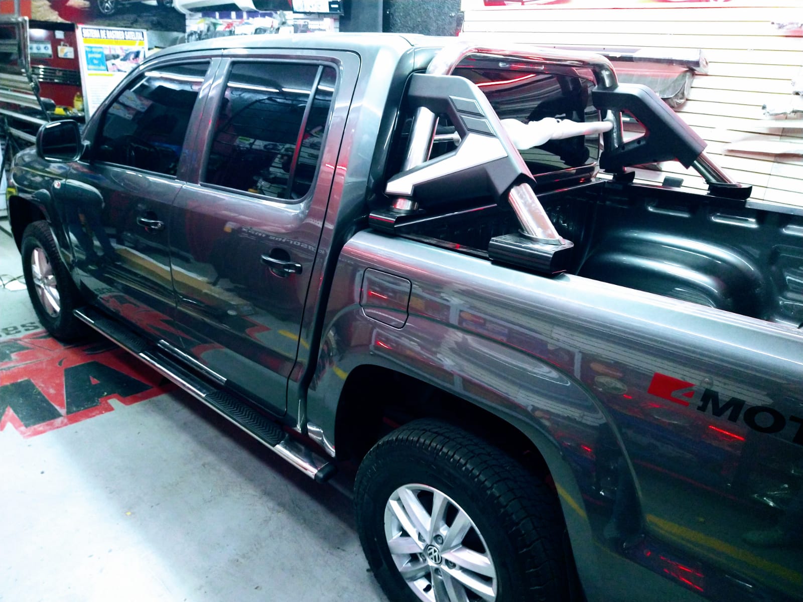 Estribos tubulares en acero inoxidable para camionetas Pick-up - Para ...