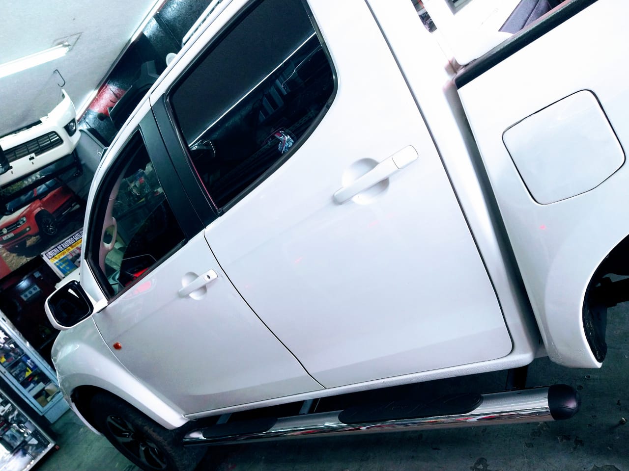 Estribos tubulares en acero inoxidable para D-max RT 50 - Para tu carro